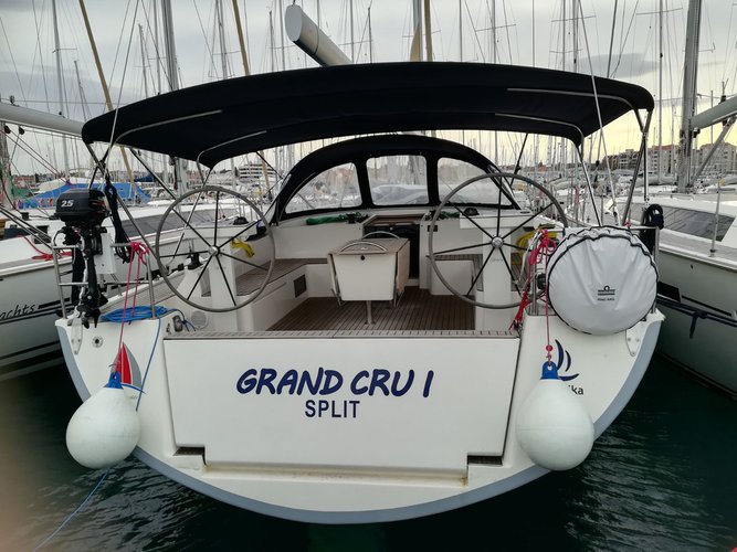 Sailboat 55.0’ D&D Yachts Rental in Trogir 22455 | Sailo