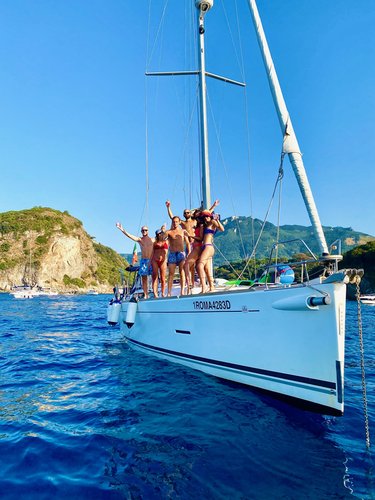 Sailboat 44.3’ Dufour Yachts Rental in Rome 78940 | Sailo