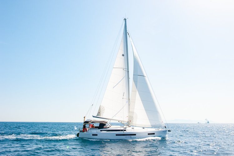 Jeanneau Sailboat Rental Athens area/Saronic/Peloponese, GR 99672 | Sailo