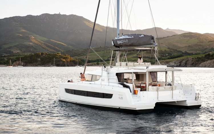 St. Martin Bali 4.8 - 5 + 1 cab Sailboat 48.8’ Rental 116603 | Sailo